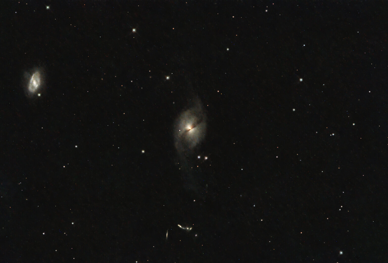 系外銀河（NGC3718） | 天体写真ギャラリー